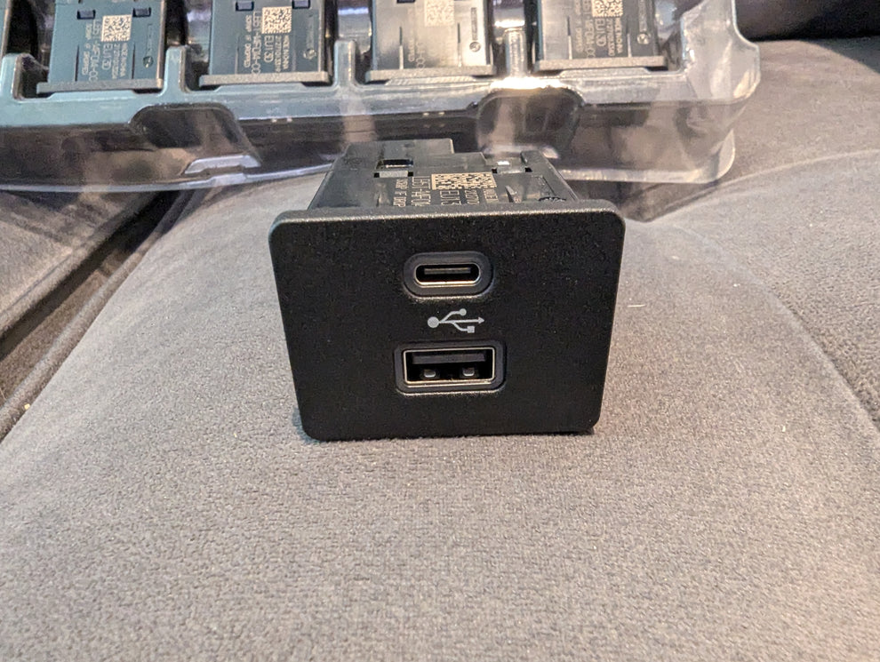 Full Sheet - Lincoln Ford SYNC 3 4 Upgrade USB Type-C Hub USB Interfac ...